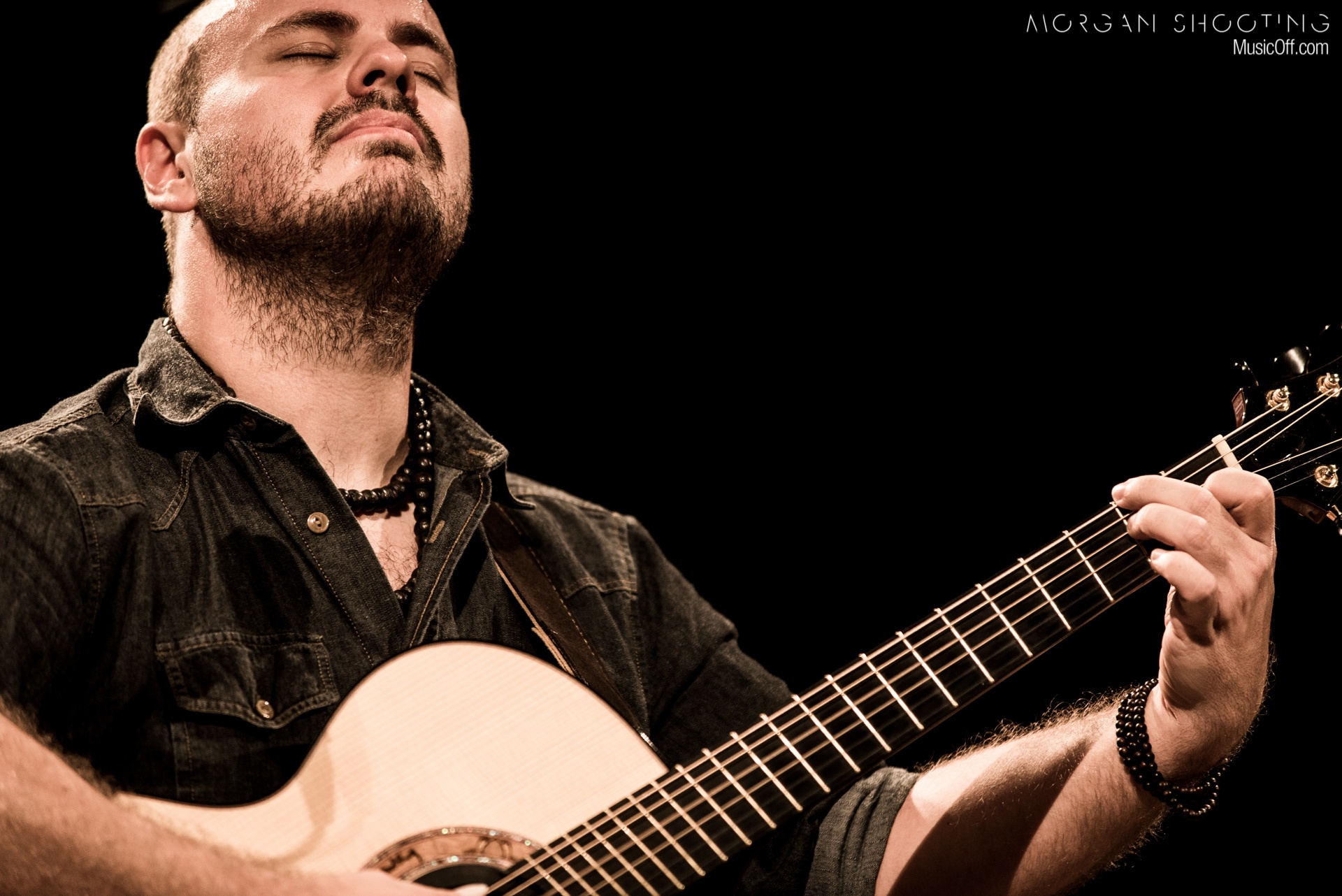 Andy Mckee - Rylynn Guitar Lesson #1