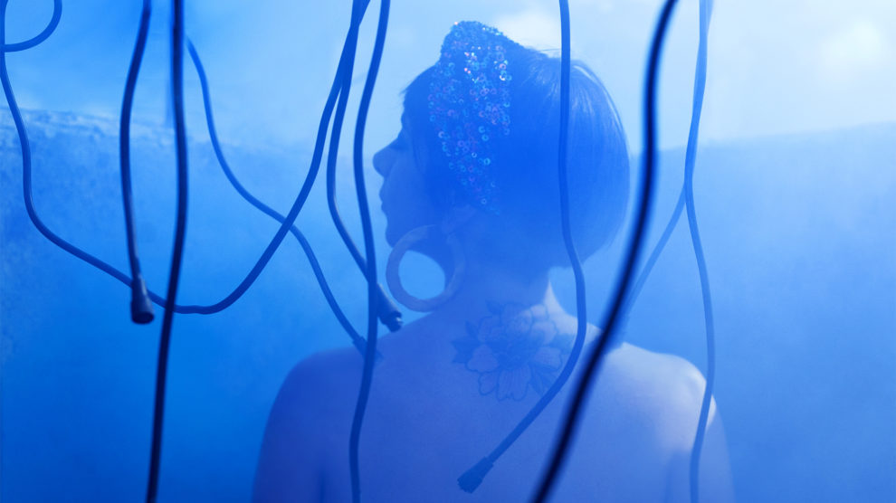 Domino, il disco di un'artista totale - Musicoff Community