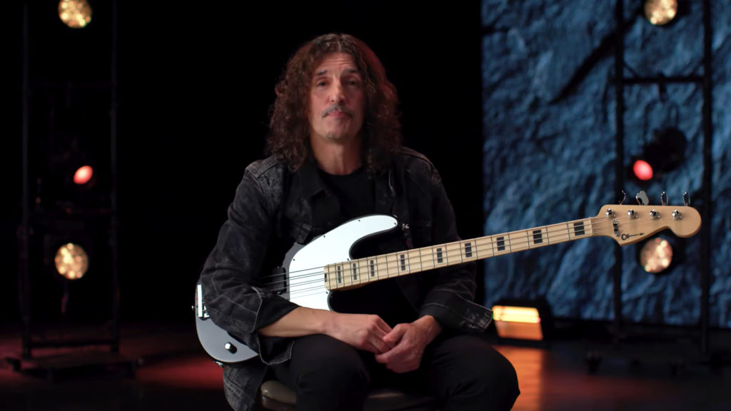 Charvel realizza il basso signature di Frank Bello degli Anthrax ...