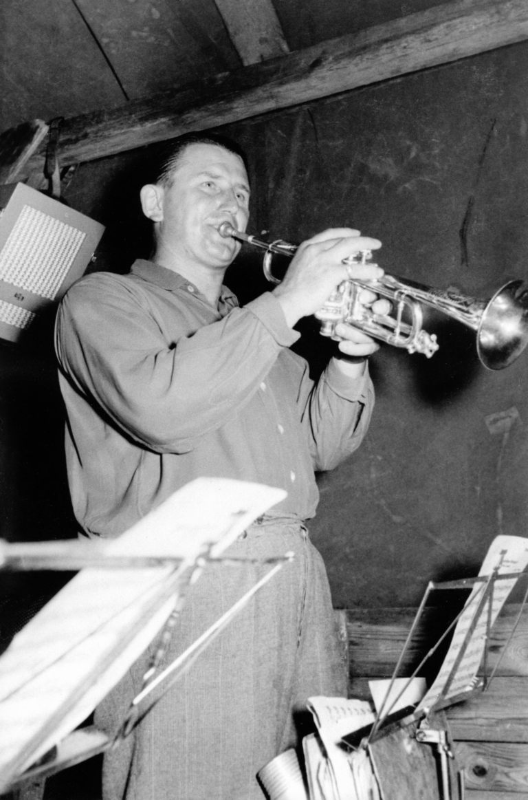 I volti dietro THOMANN, il negozio di strumenti musicali più grande d ...